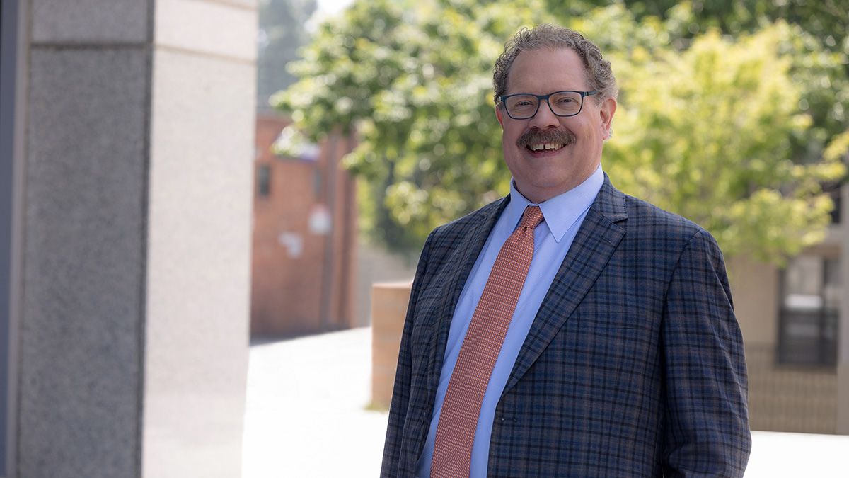 Meet Steve E. Trytten | Beacon LLP